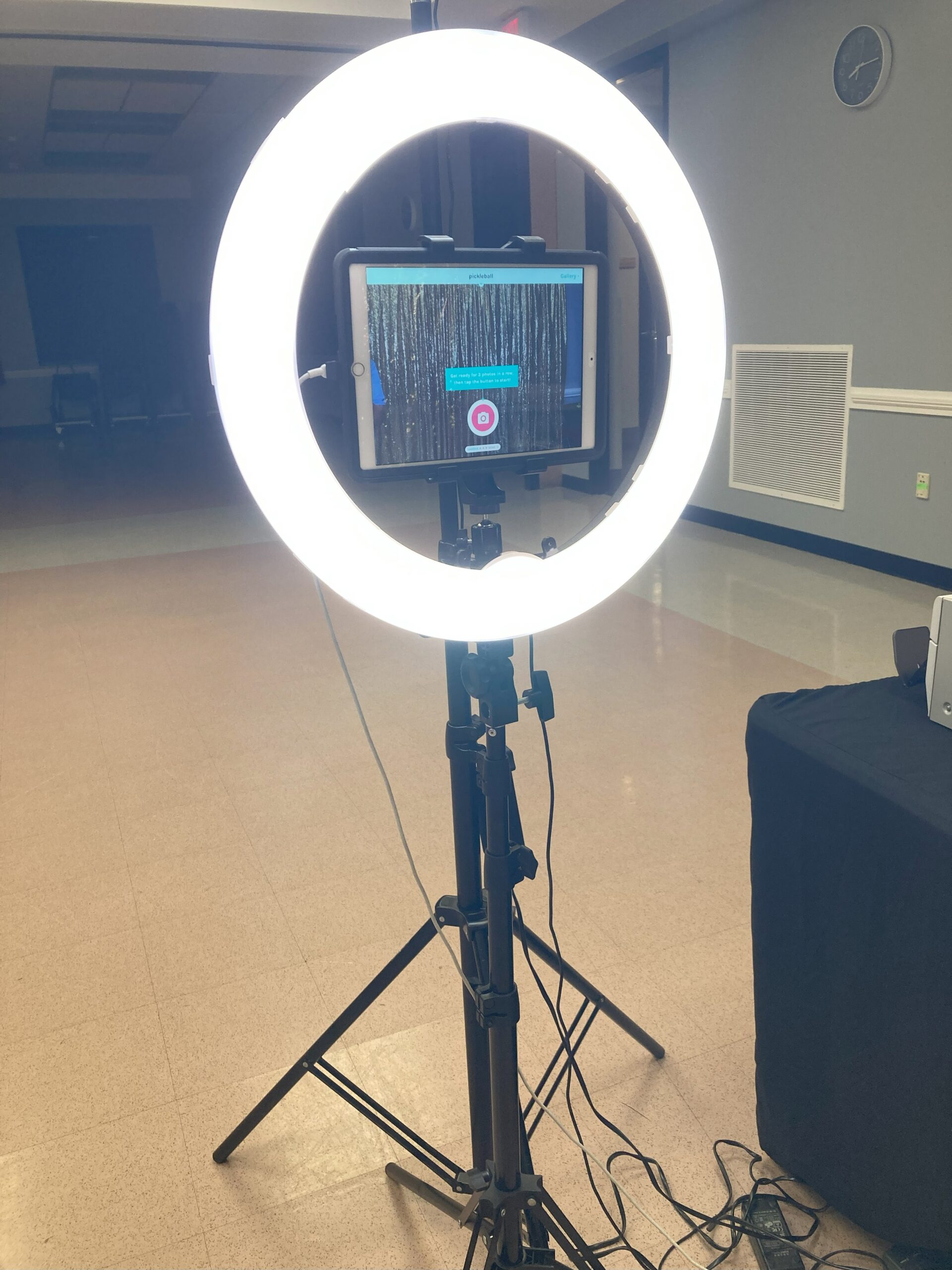 Photo Booth - Entertainer Robert White